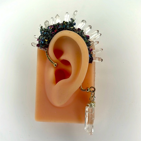 Jewelry | Quartz Crystal Ear Cuff Pierce Free Earring Metallic Blue Pink Accents | Poshmark